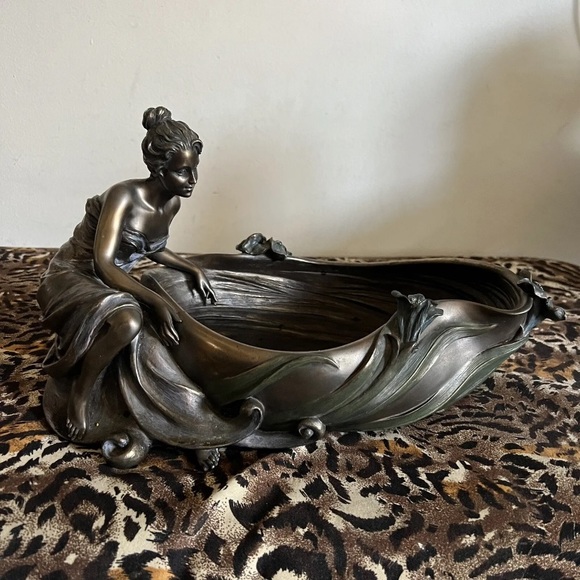 Art | Art Bronze Nouveau Sitting Figure Sculpture Womanseated Statue ...